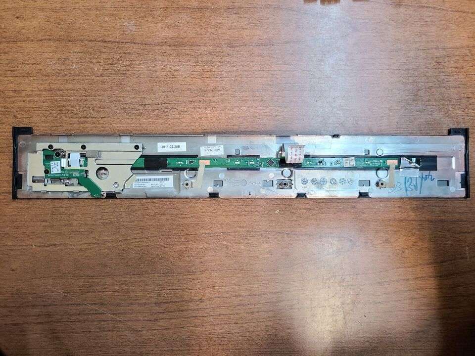 HP ELITEBOOK 8740W SWITCH COVER WITH POWER BUTTON AND CABLE ...